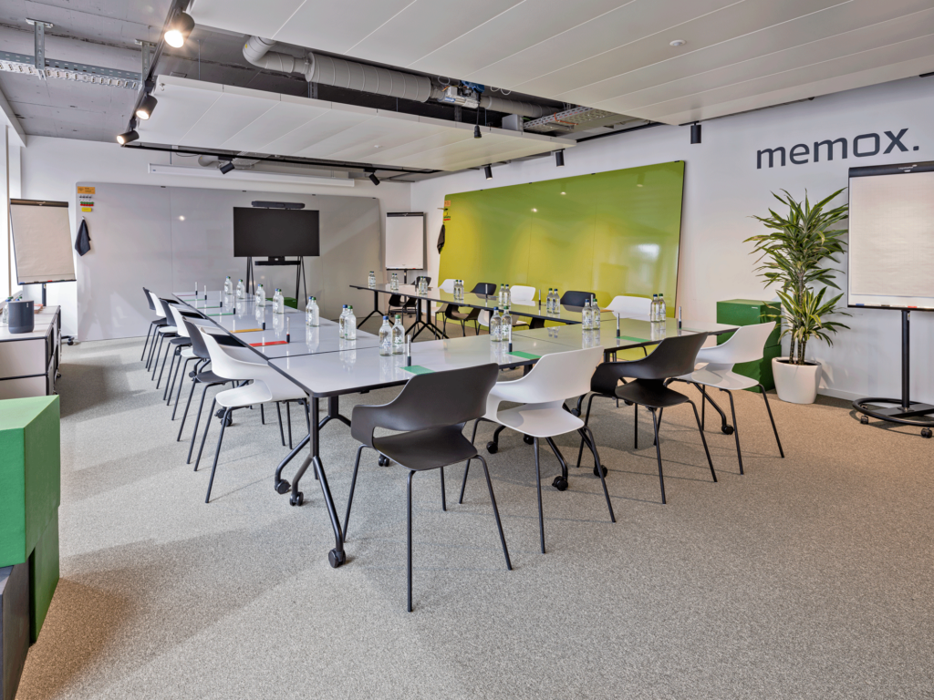 Large Space II - memox