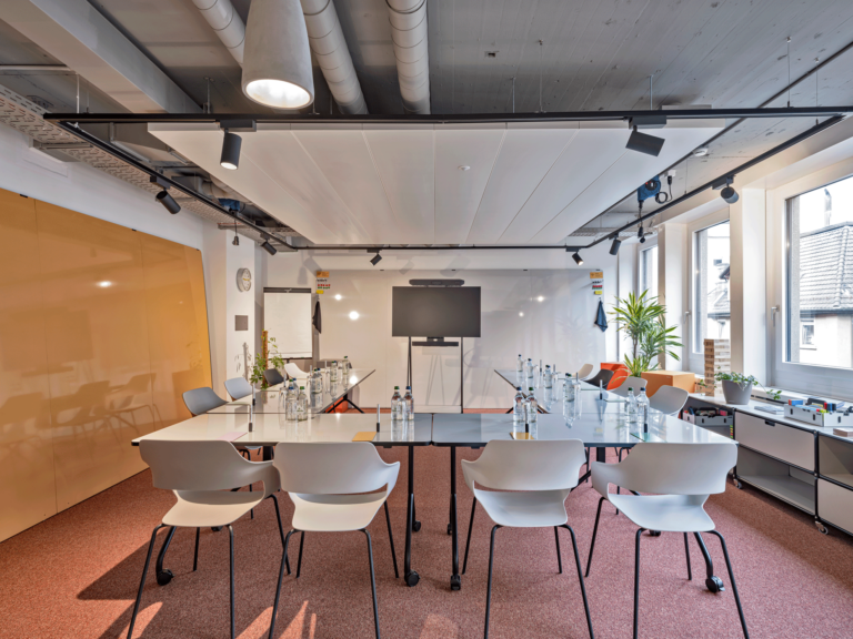 Medium Space - memox