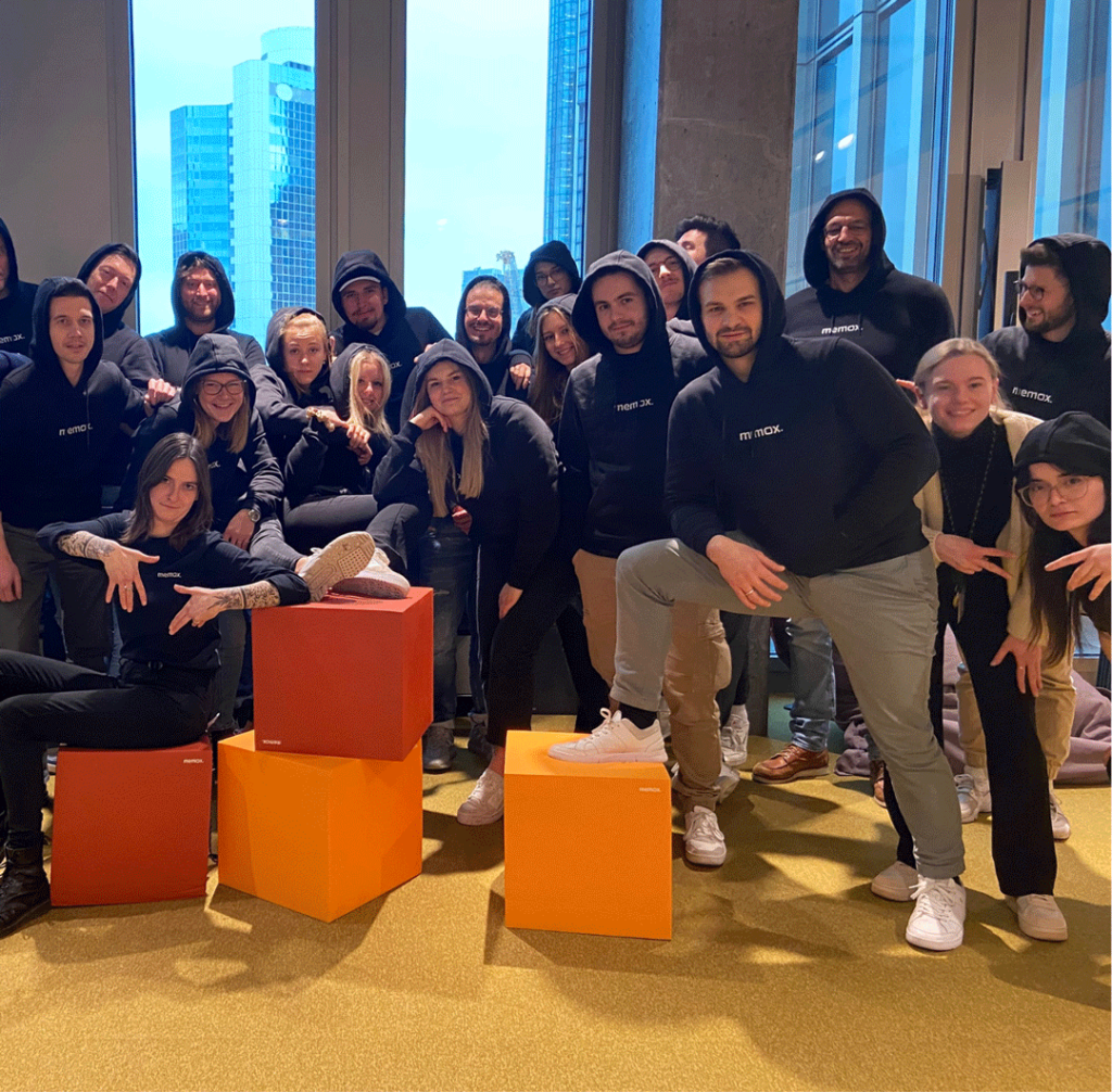 About us: Team - memox